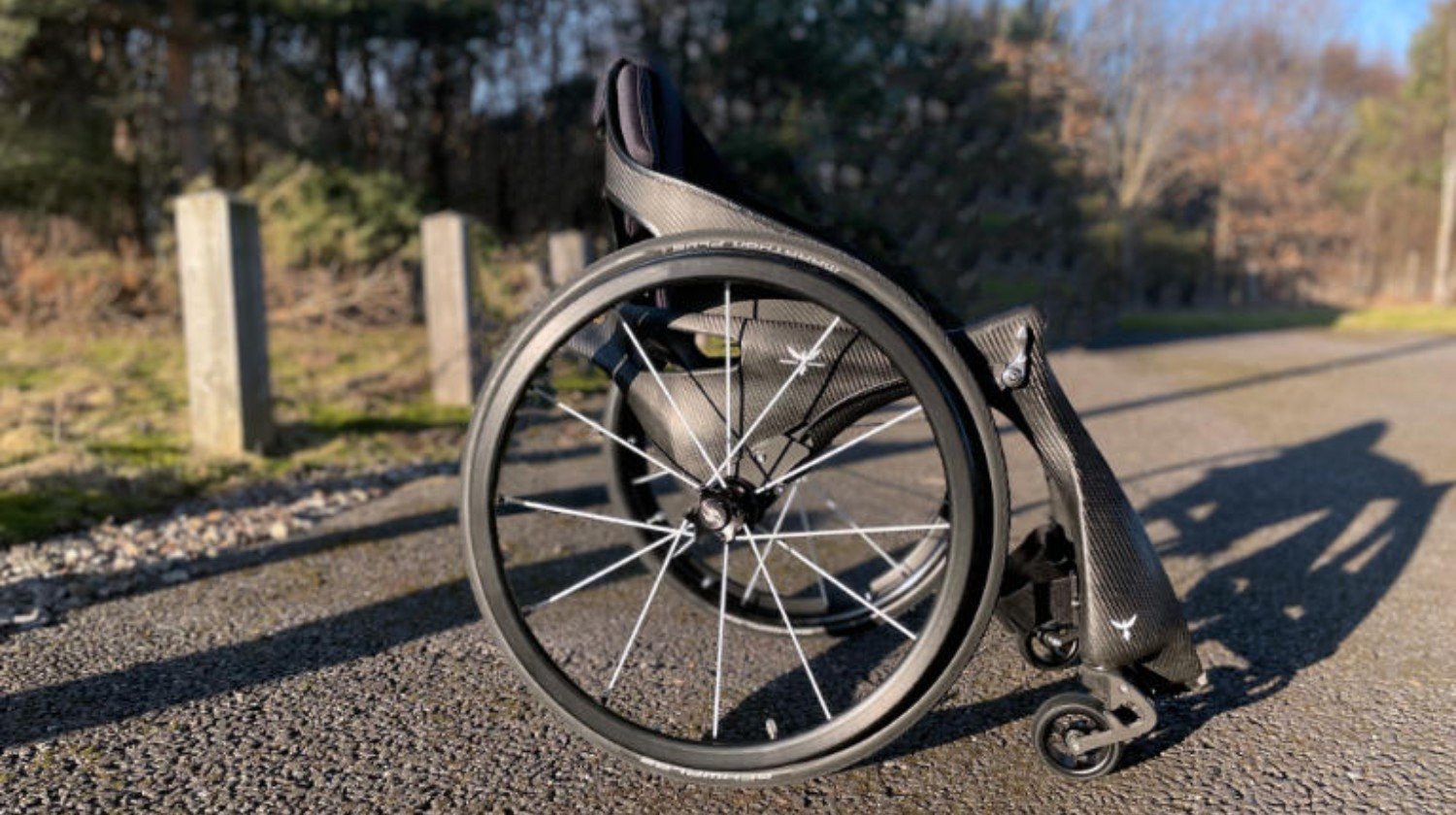 Nowy WÓZEK INWALIDZKI oraz REHABILITACJA dla Tomasza Jakuba Sysło